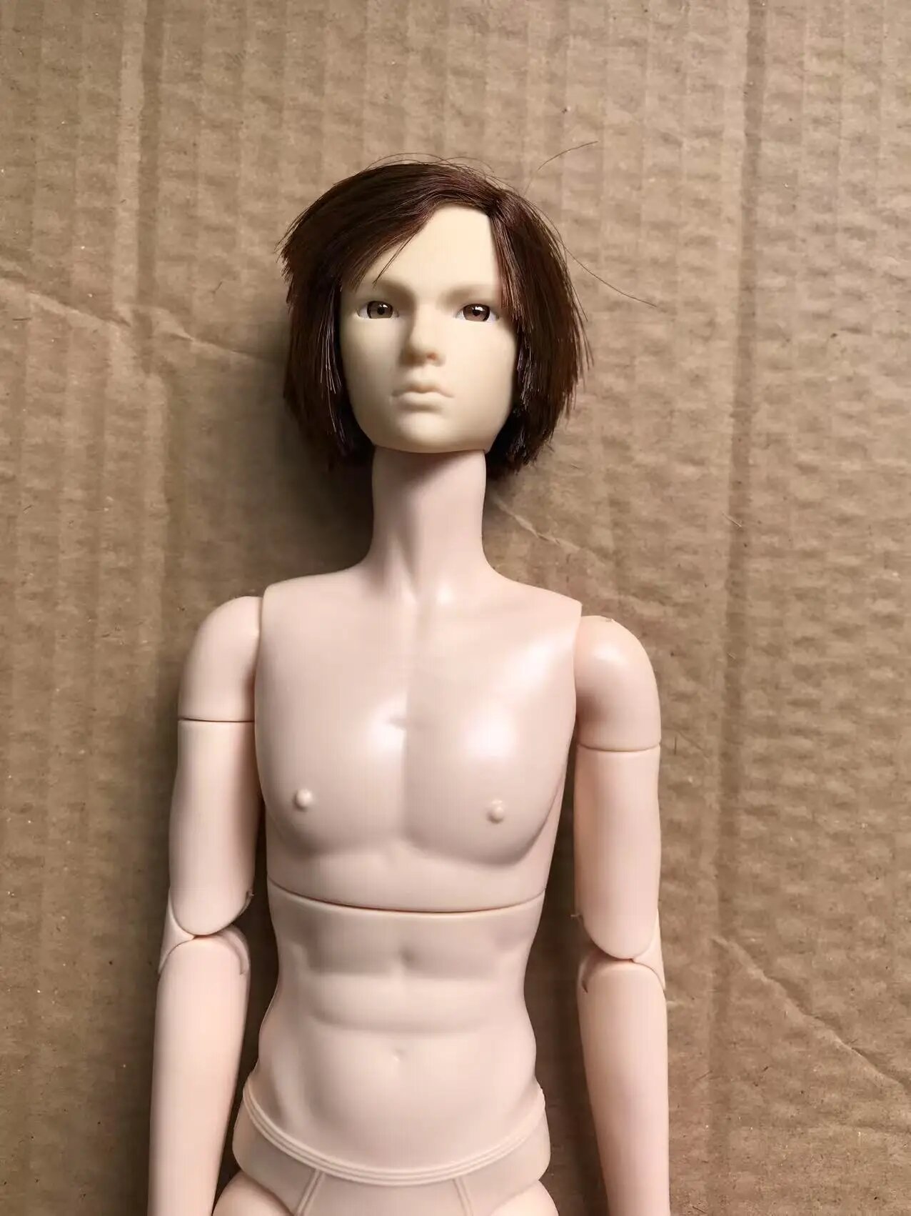 ROUND YUAN Мужская кукла 1/6 пластик 14+