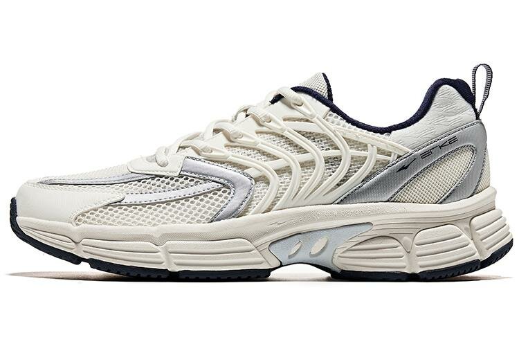 Кроссовки Fishbone