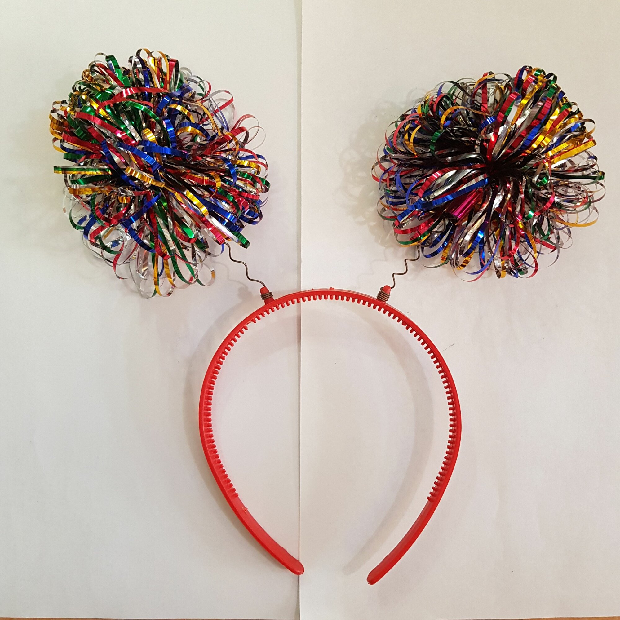 Карнавальный ободок из мишуры "Шарики" 77889