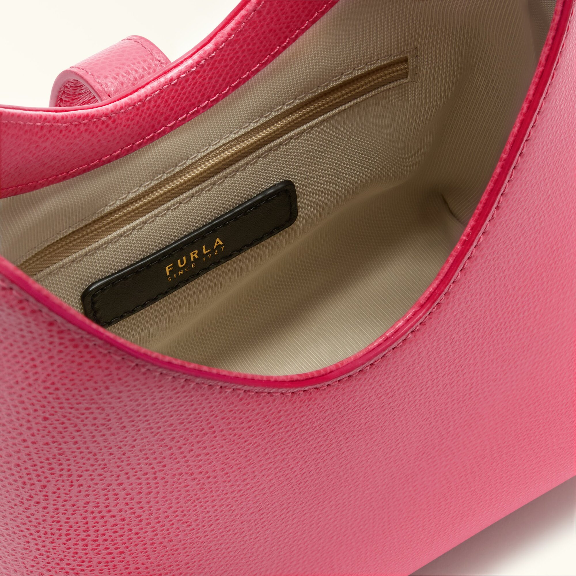 Сумка FURLA IRIDE MINI HOBO W/STRAP — фото 1
