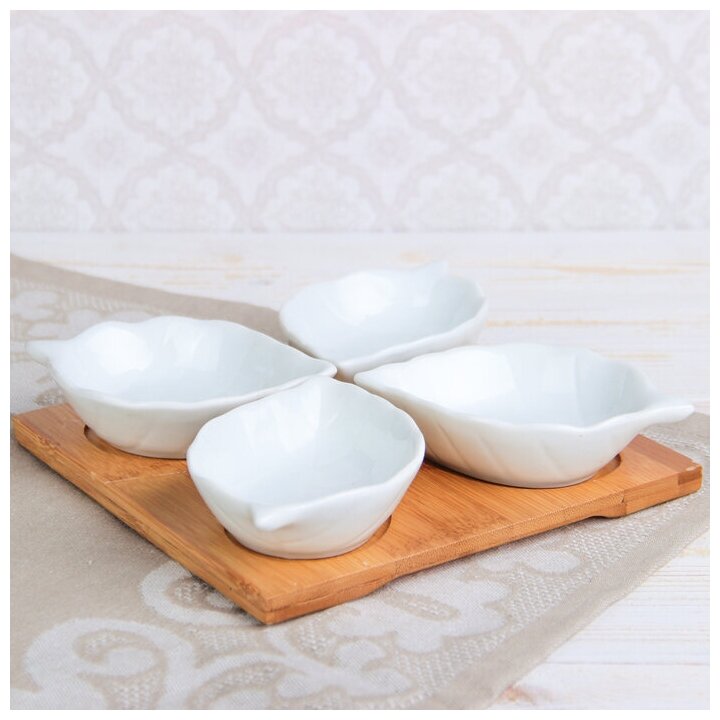 Набор салатников керамический на деревянной подставке SKYPHOS «Эстет. Лист», 4 предмета: 50 мл, цвет белый
