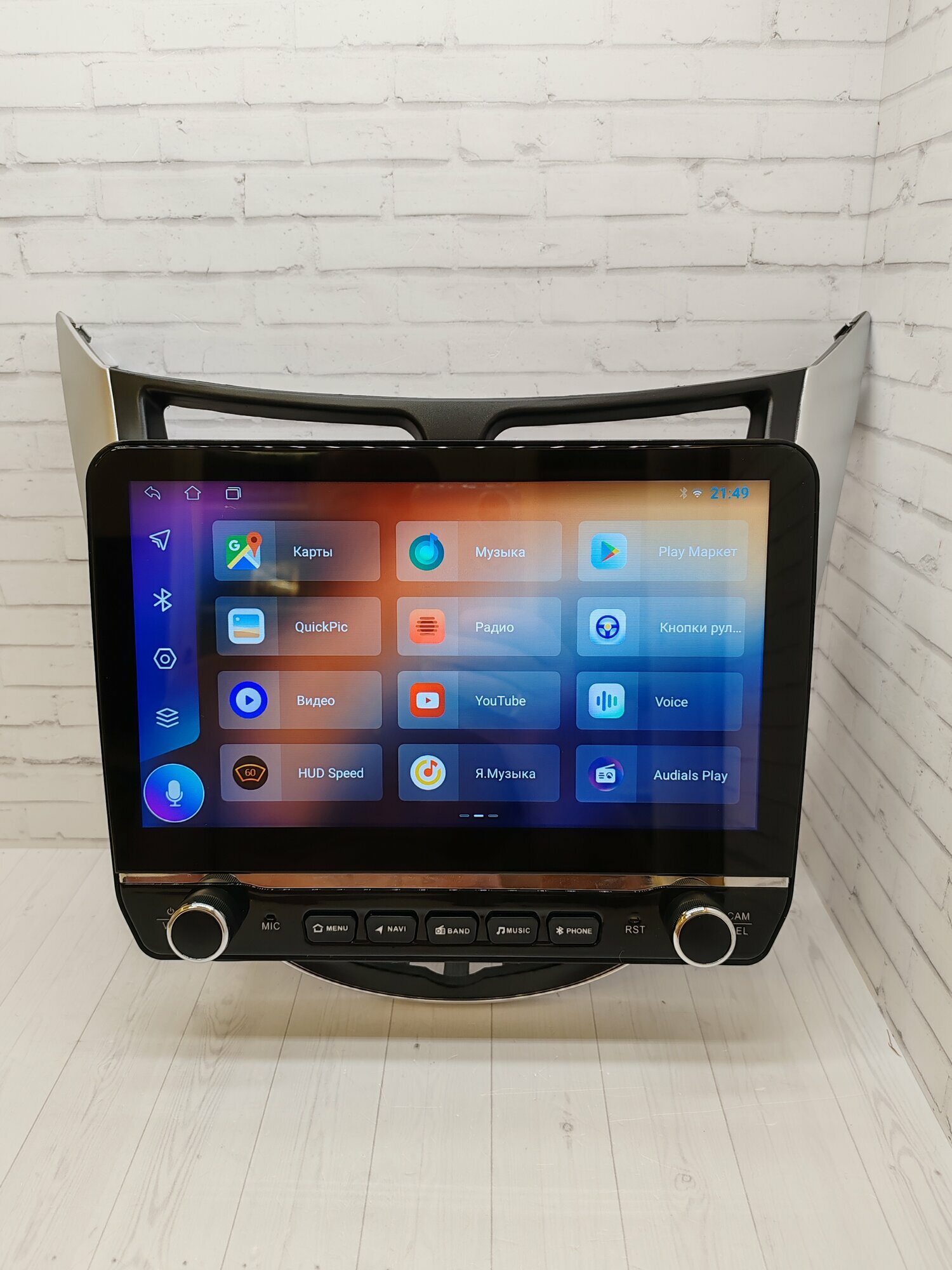 Магнитола андроид с крутилками для Hyundai Solaris; Accent 2010-16г/ 8-ядер/4+64гб/sim-карта/Android-Auto/CarPlay