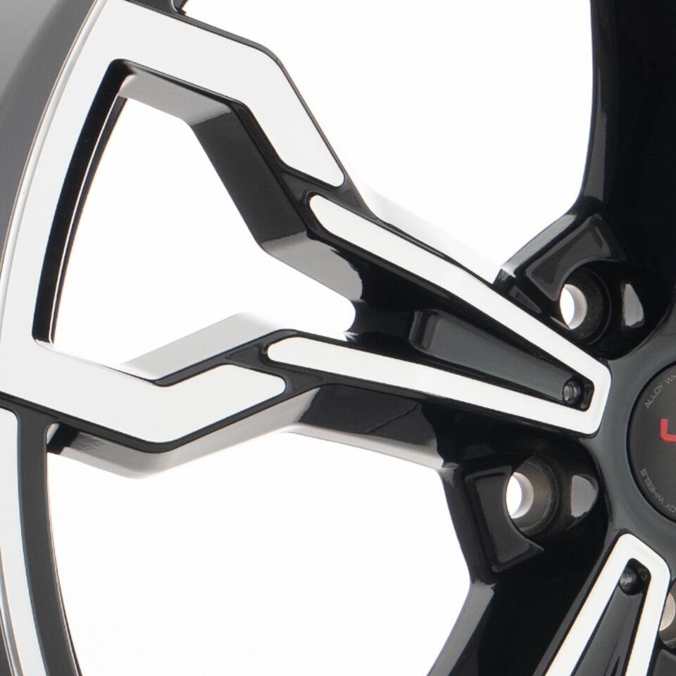 Литой колесный диск LEGE ARTIS Concept-B563 9,5R20 5*112 ET43 d66,6 Алмаз черный