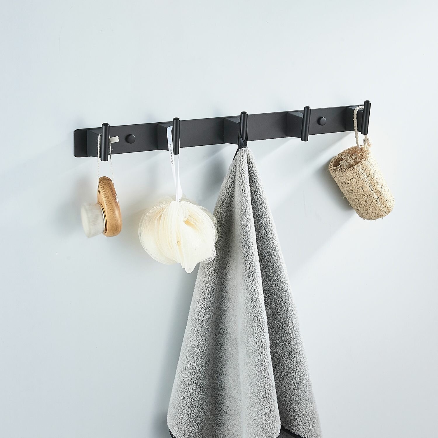 Крючки на планке BELZ