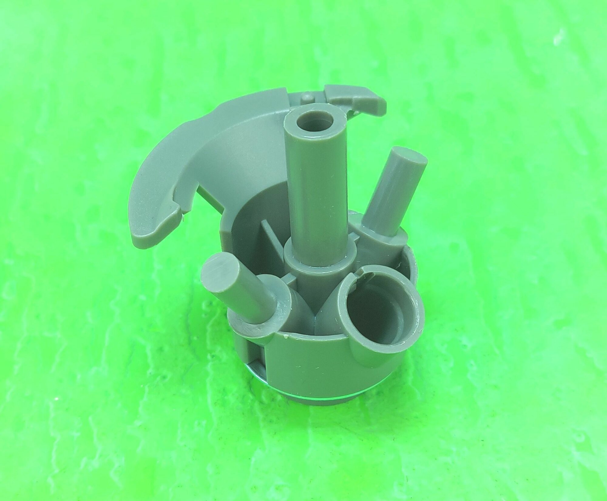 Редуктор электромясорубки BOSCH MFW1501/05 Привод ("голый") (170009)