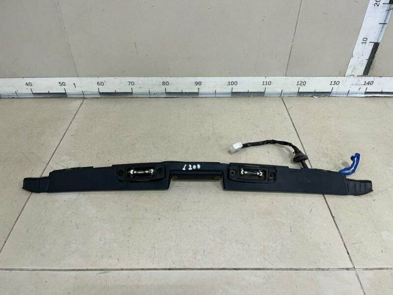 Накладка двери багажника Kia Sorento XM 2009 кат.номер: 873122P000