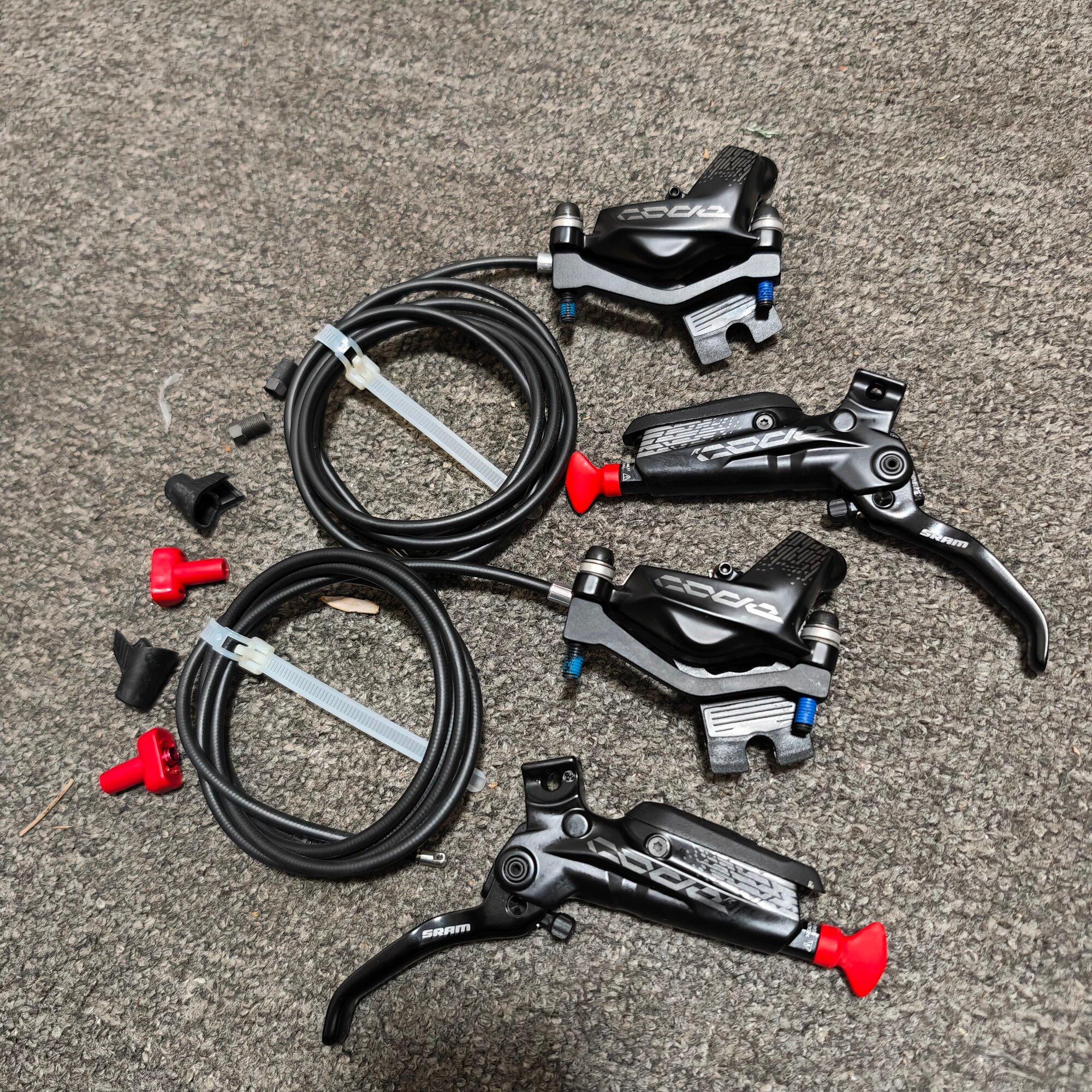 Тормоз дисковый гидравлический SRAM (Срэм) Code R 950/1700мм гидролиния пара передних и задних тормозов В комплекте зажимное кольцо стороннего производителя