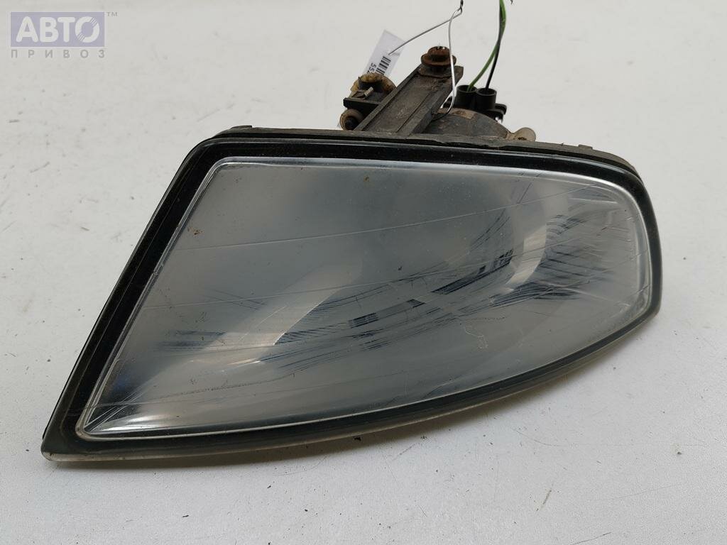Фара противотуманная правая Ford Mondeo 3 (2000-2007)
