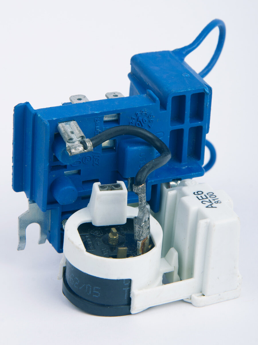 Реле пускозащитное A2E6 8100 (023852)