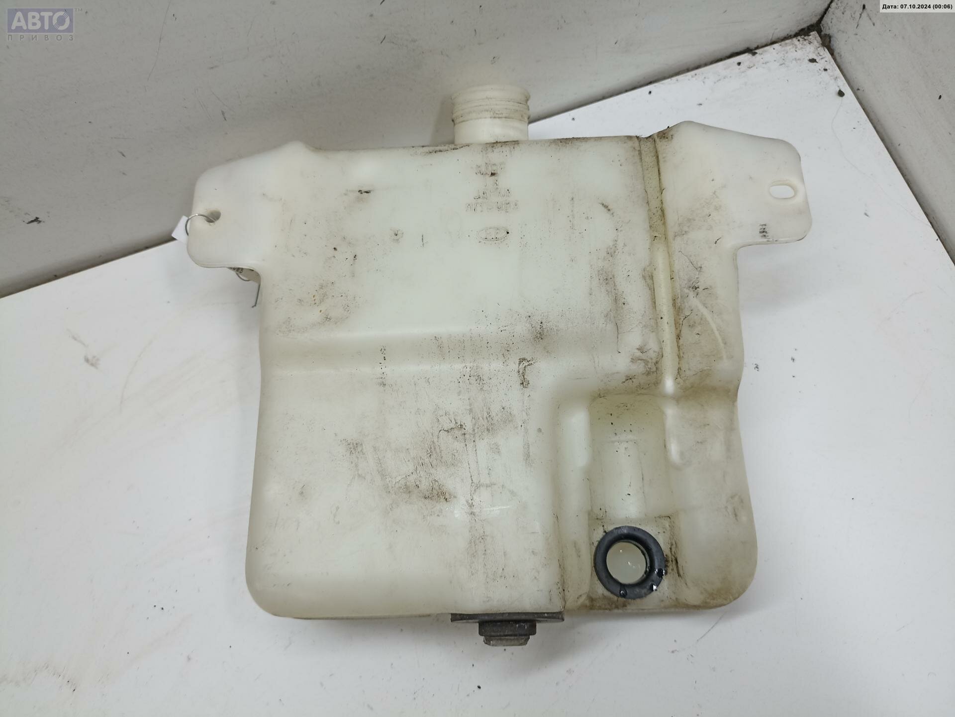 Бачок омывателя Opel Monterey (1992-1999)