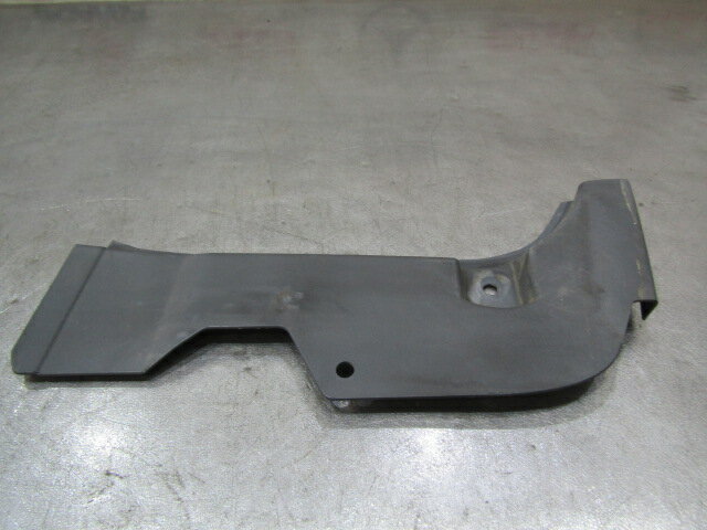 Накладка стойки лобового стекла правая нижняя Volvo FH, FM