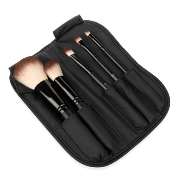 Triumph Total Beauty Set (bs-02) Набор кистей для макияжа 5 шт.