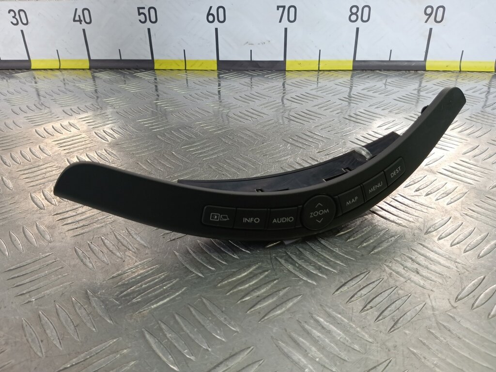 Блок кнопок Б/У для SUBARU Tribeca WX (2004—2007) 86287XA02A