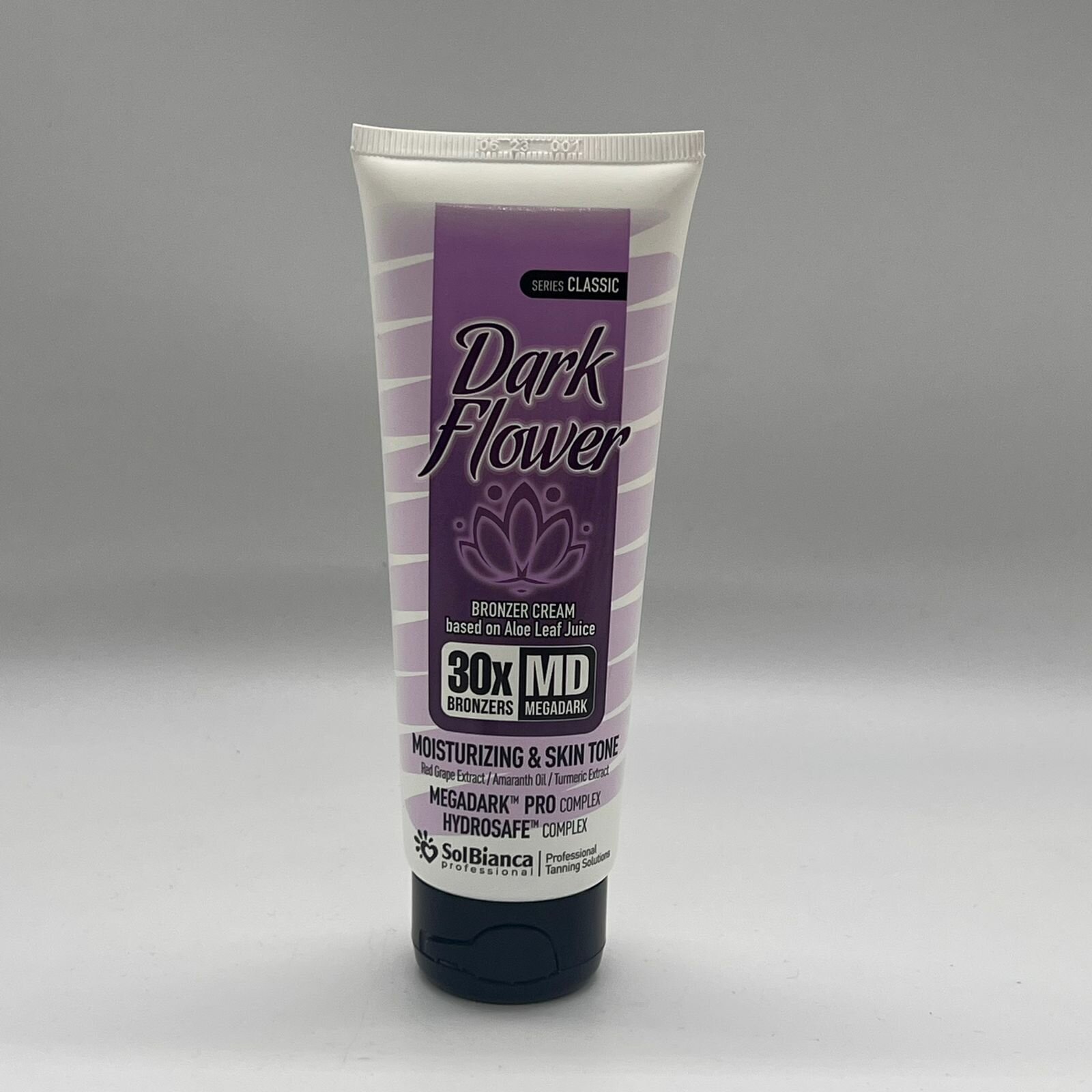 Крем-автозагар Dark Flower с маслом амаранта, экстрактами красного винограда и куркумы, 125 мл