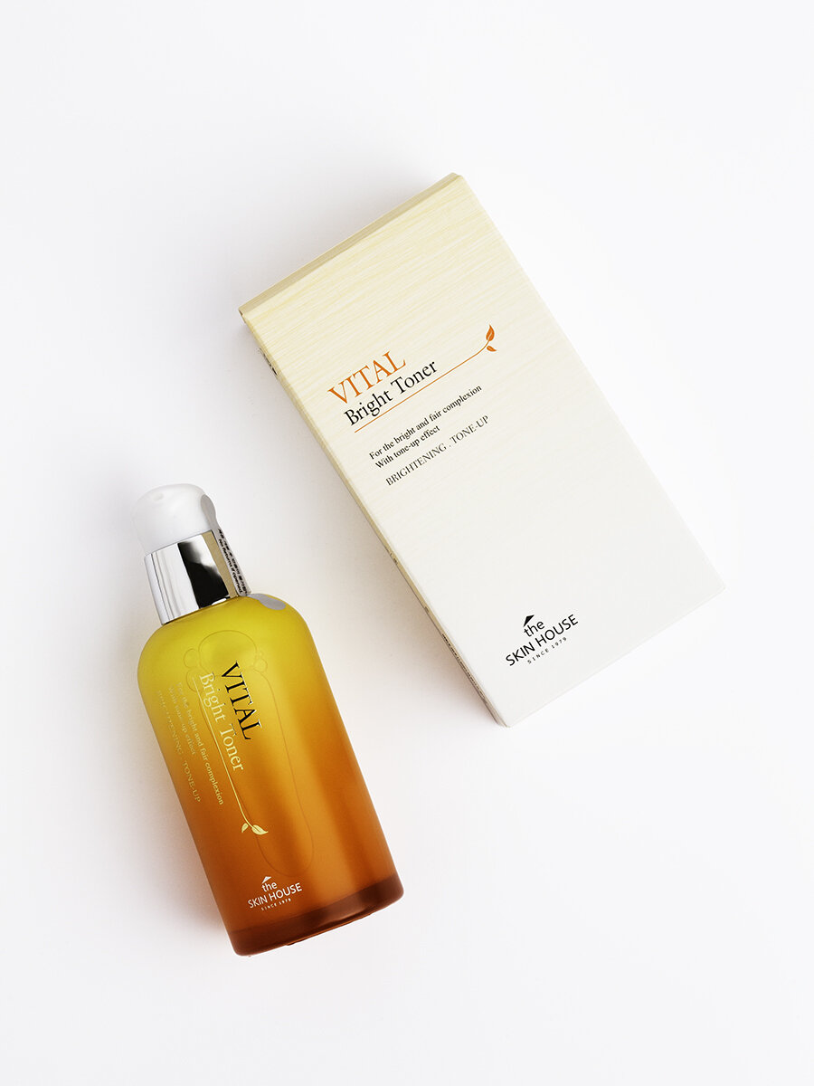 THE SKIN HOUSE Осветляющий и увлажняющий тонер для лица Корея, шеи и зоны декольте для сияния кожи "Vital Bright", корейская косметика, 130мл