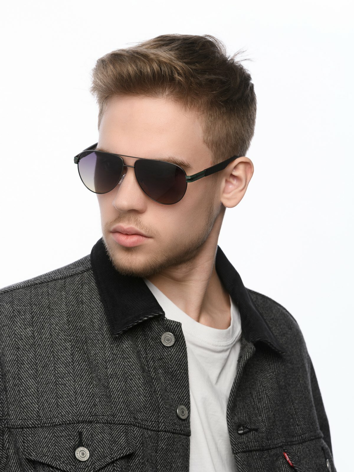 Солнцезащитные очки