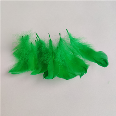 Перья декор зеленый 100шт/17