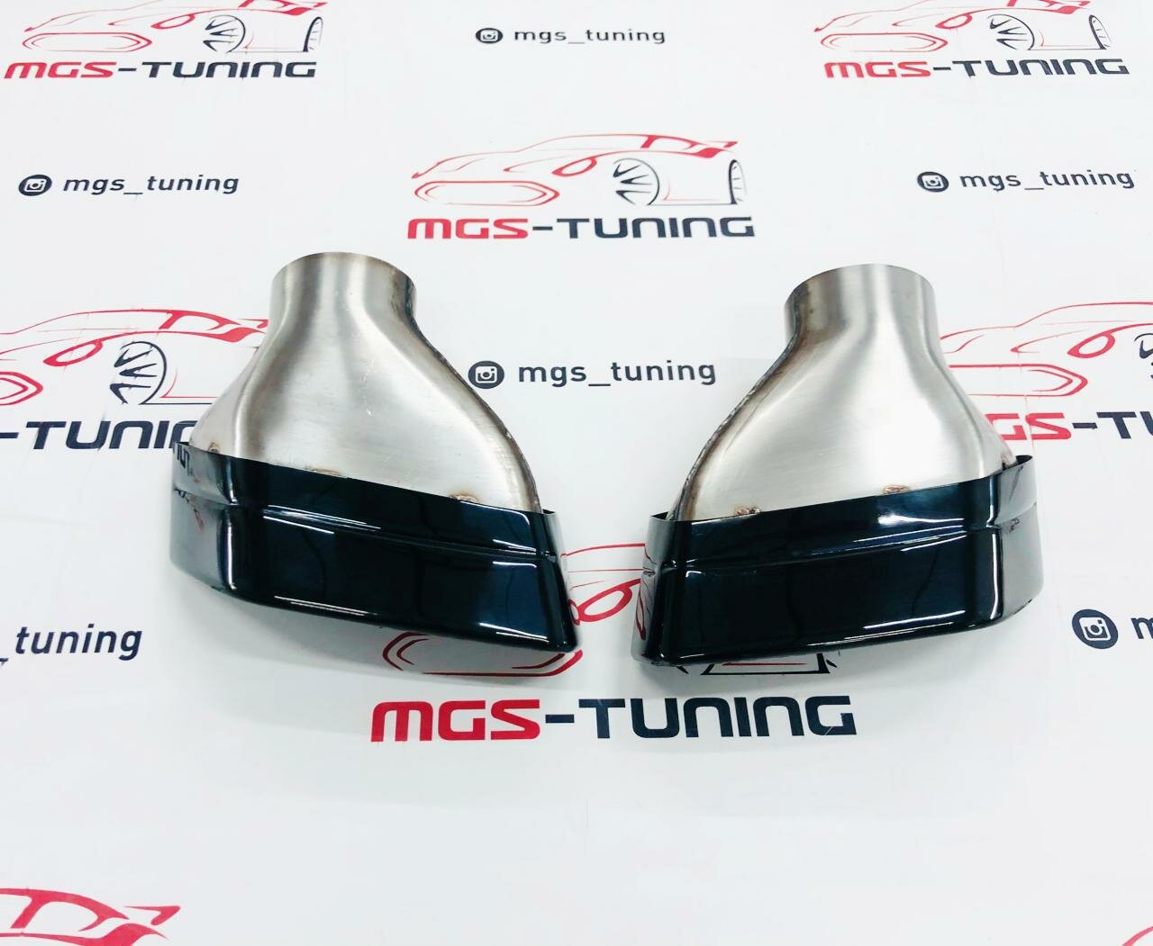 Насадки на выхлоп BMW 5 series g30 черные