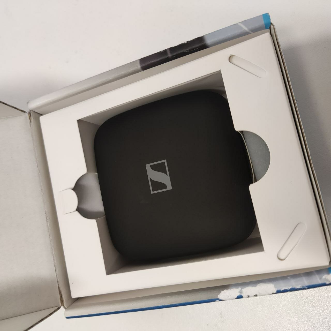 Наушники Sennheiser Momentum Sport, Polar Black