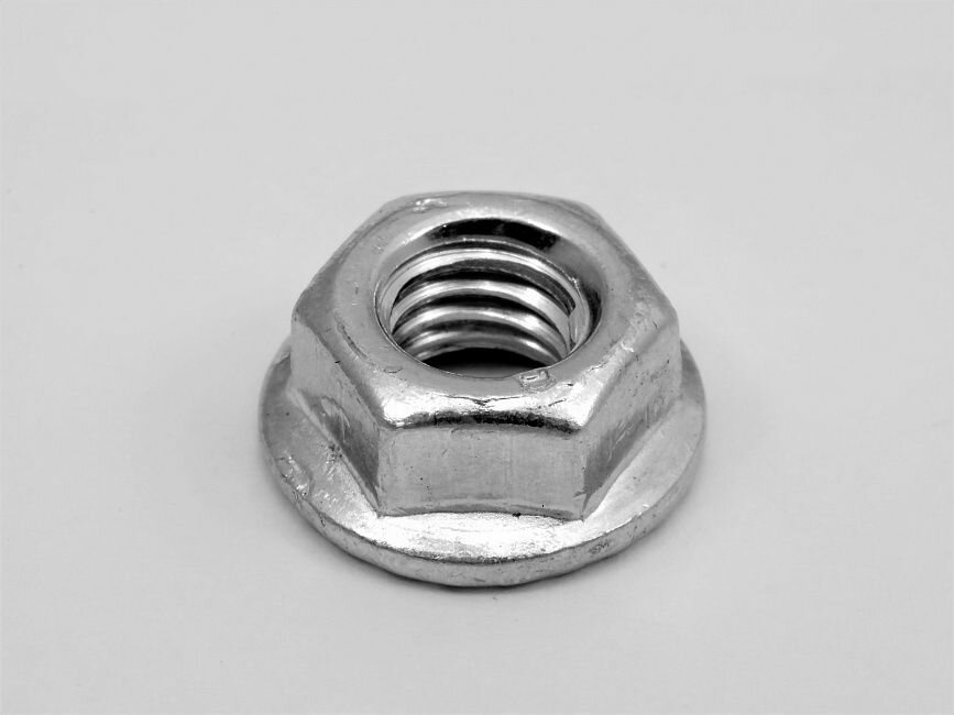 Гайка шестигранная с фланцем М6 DIN 6923, D49 / 50 шт / соберизавод