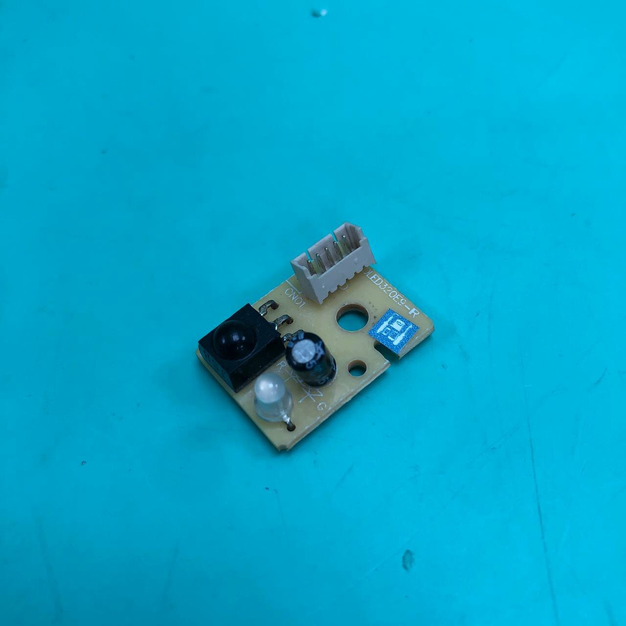 ИК датчик DLED320E9-IR DEXP H32F8000Q