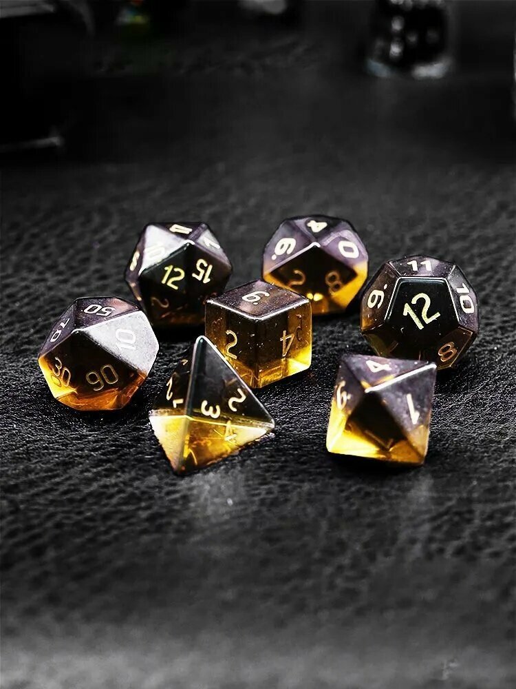 Baldur's Gate 3, DnD dice, кости из натуральных драгоценных камней, игральные кости "Подземелья и драконы", природный камень, 7 штук, цитрин.