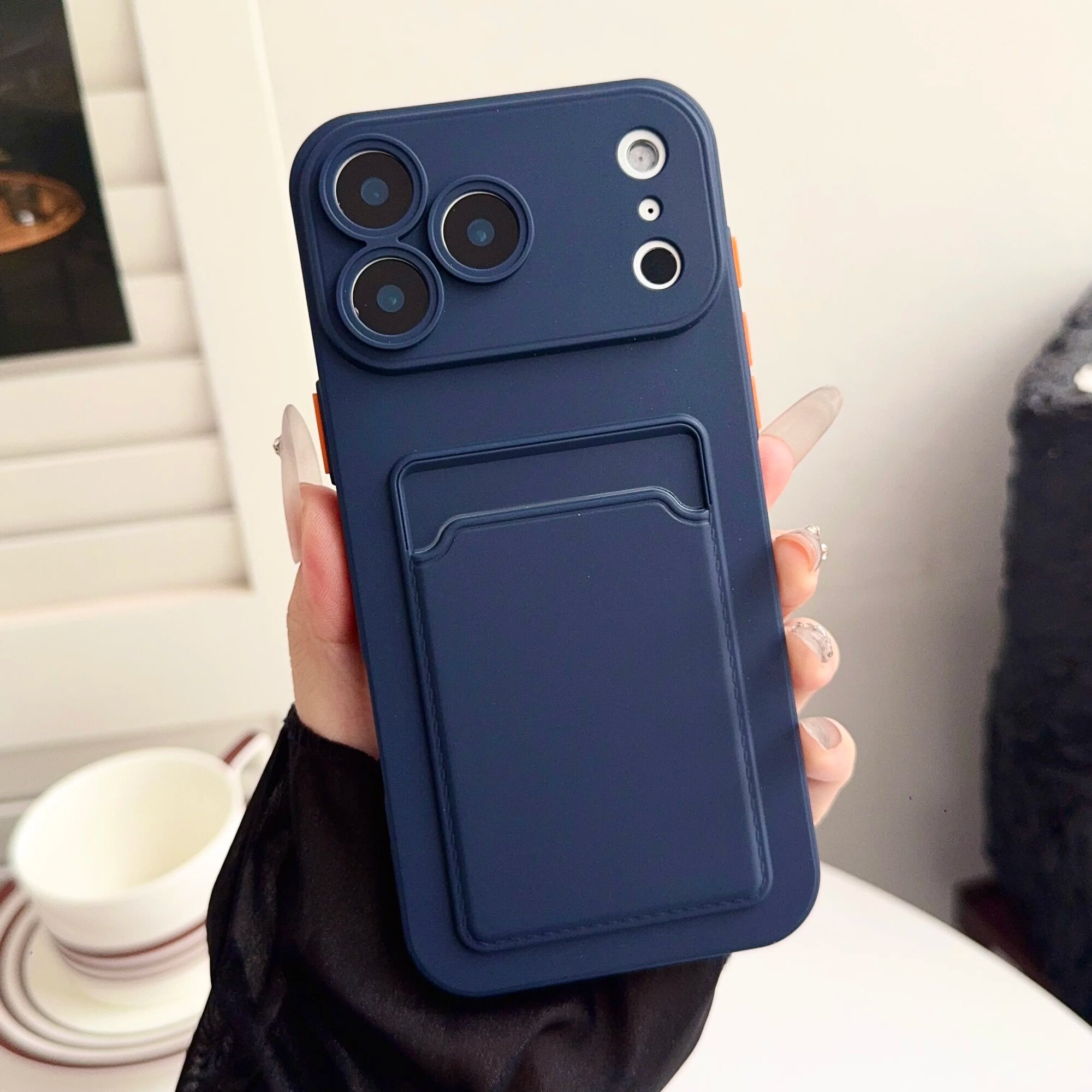 Силиконовый чехол на iPhone 17 Pro Max, темно-синий