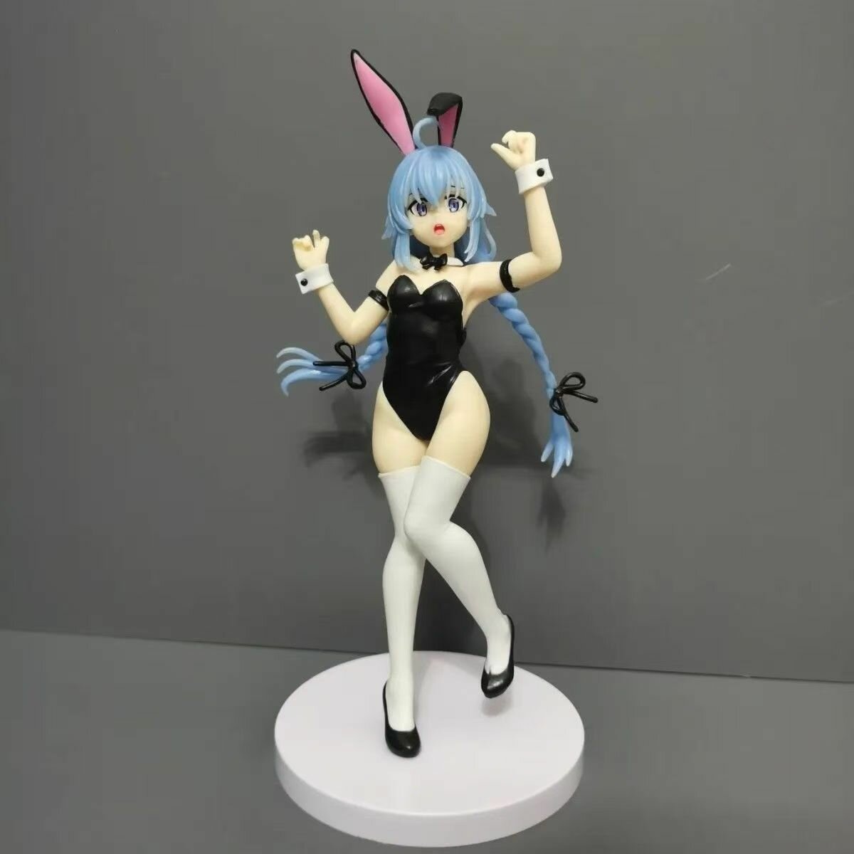 Фигурка Локикси, аниме-товар «Реинкарнация безработного», 2D-модель девушки-кролика, приз, украшение.