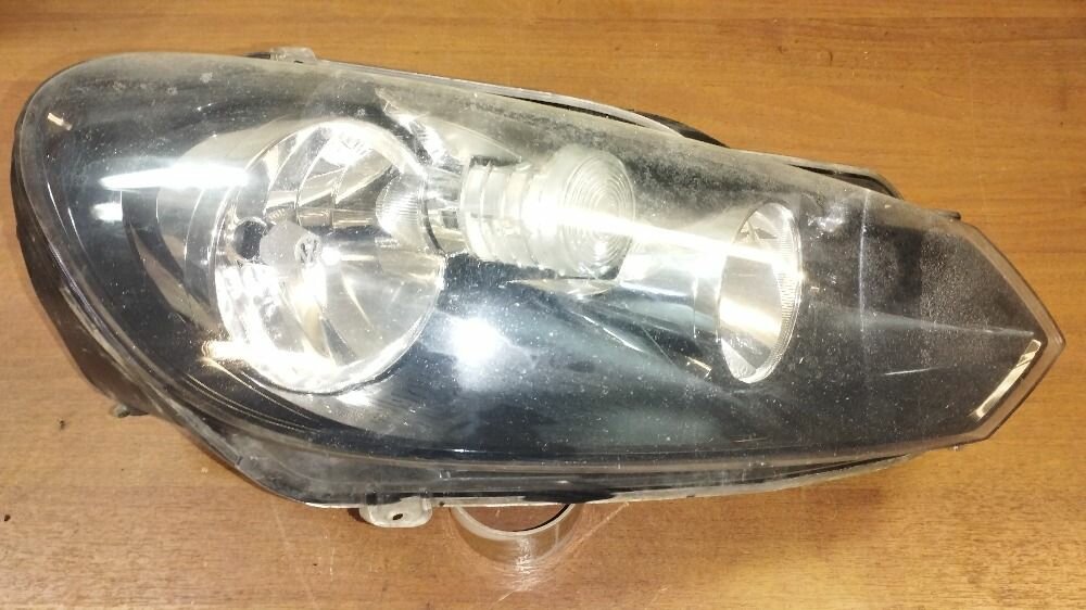 Фара галоген передняя правая Volkswagen Golf 6 5K2941006H