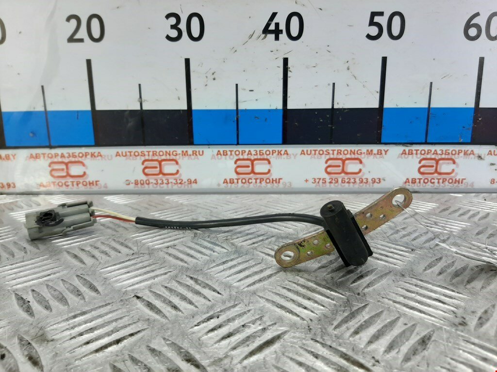 Датчик коленвала Renault Megane 2 8201040861 арт. 675860