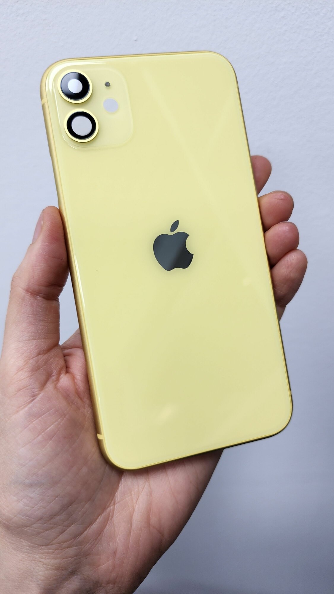 Корпус iPhone 11 , желтый, Премиум, стекло + металл