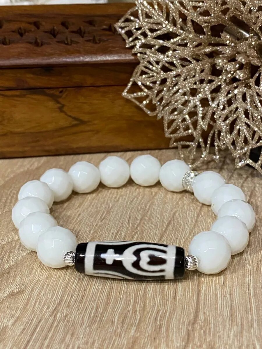 Эластичный браслет ДЕВЯТЬ ДРАКОНОВ, агат синтетический