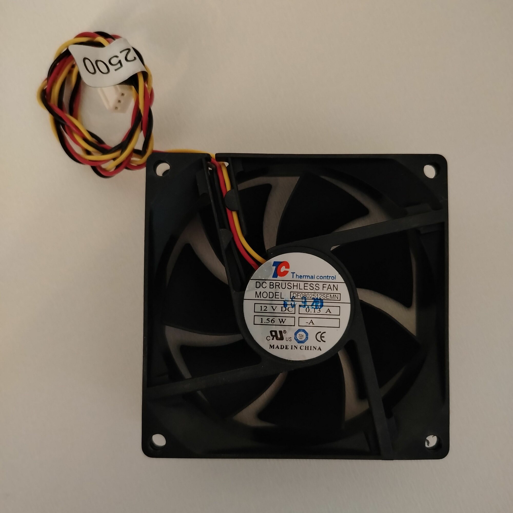 Корпусной кулер вентилятор Thermal Control DF0802512SEMN 12В, 0.13А, 1,56 W 3-pin, 80*80*25 мм