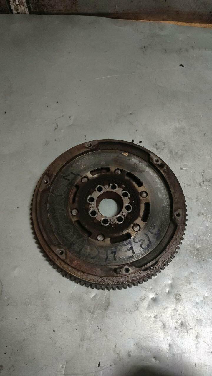 Маховик Toyota