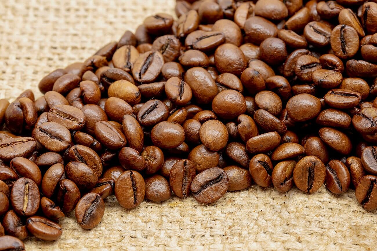 Кофе в зернах "Тирамису"(Tiramisu) Арабика Робуста средняя обжарка WEISERHOUSE 250 гр.