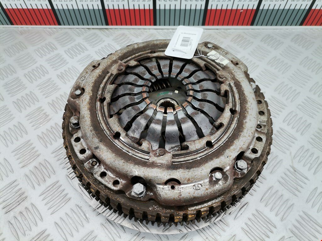 Маховик (демпфер сцепления) Renault Clio 3 8200214391 арт. 1964113