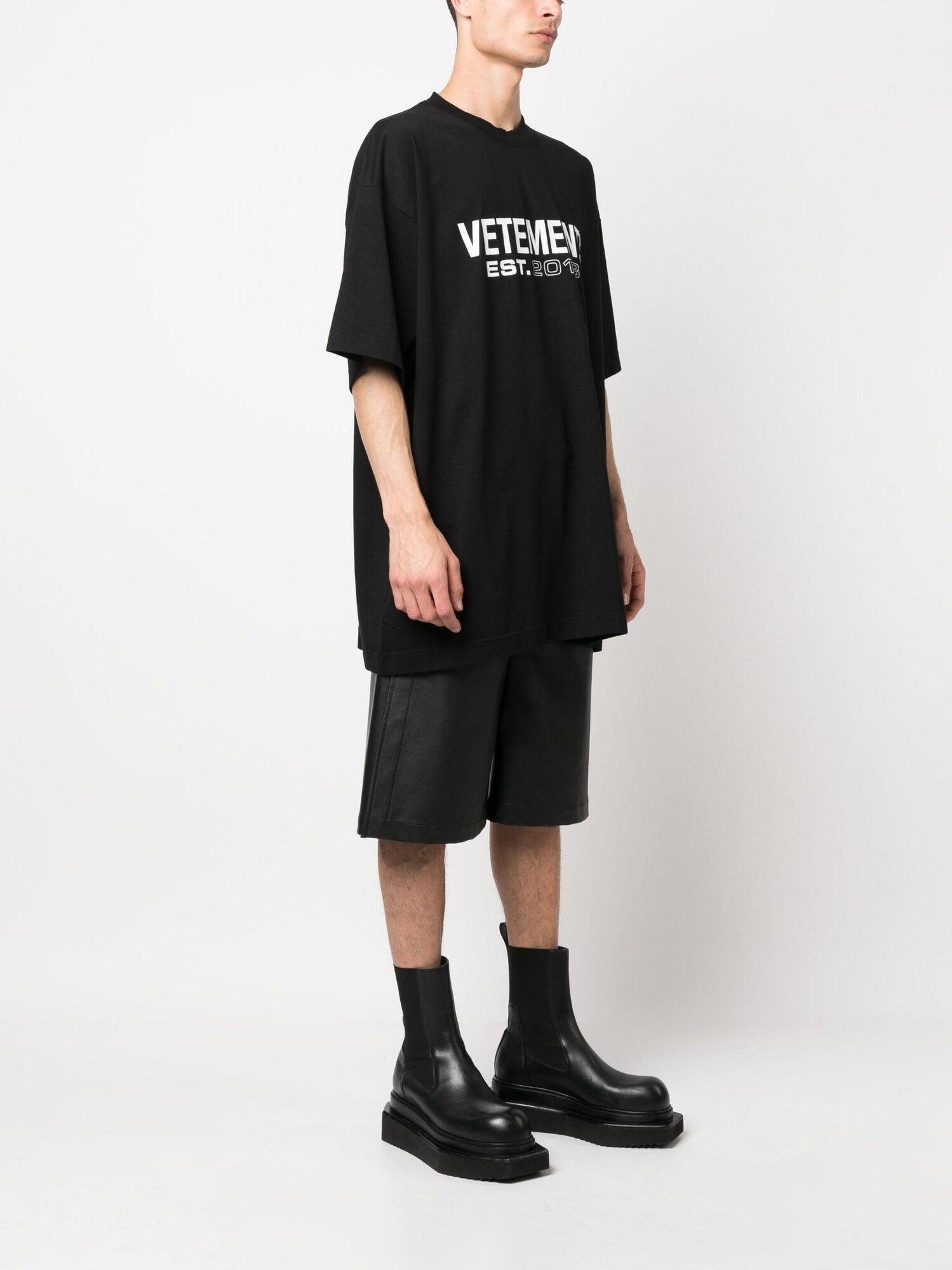 Футболка Vetements, размер 48 — фото 1