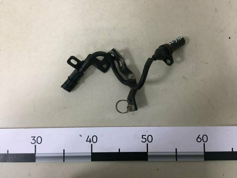 Датчик положения коленвала Kia Ceed ED 2007-2012 кат.номер: 391802B000