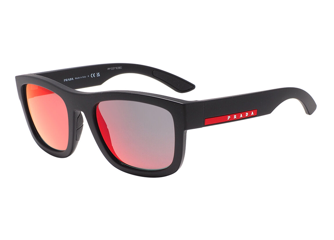 Солнцезащитные очки Prada