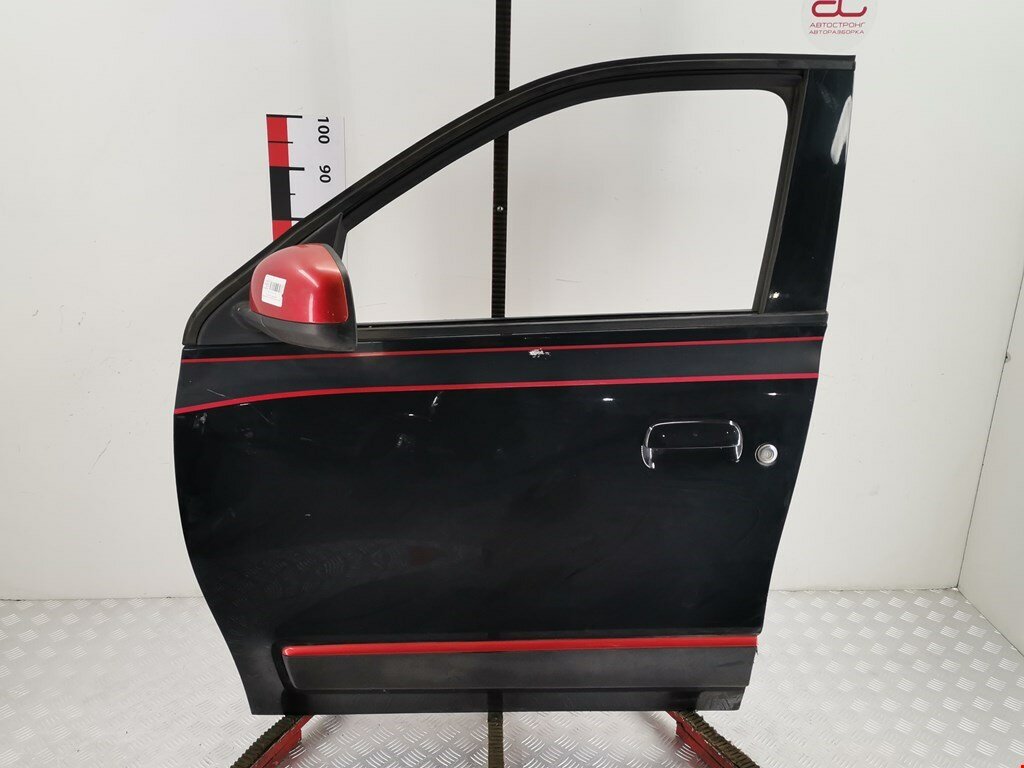 Дверь передняя левая Renault Twingo 3 801011879R арт. 1472606