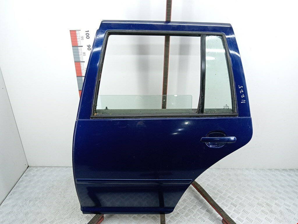 Дверь задняя левая Volkswagen Bora(Jetta) 1J9833055E арт. 1964720