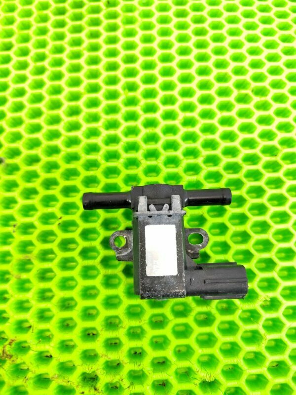 Клапан электромагнитный Honda Stream RN1 D17A 1362002262