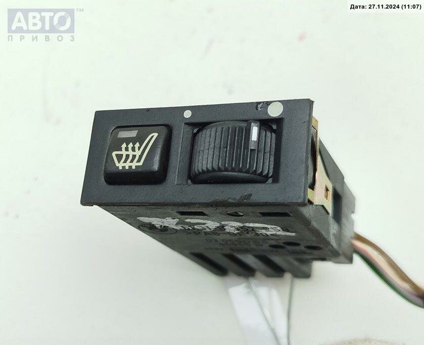 Кнопка обогрева сидений BMW 5 E39 (1995-2003)