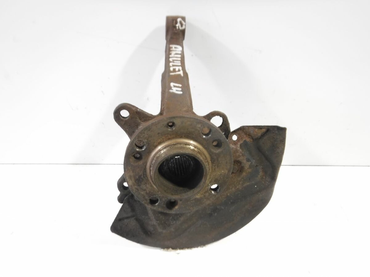 Кулак поворотный передний левый Chery Amulet (A15) A15 (2003—2010) A113001011AB