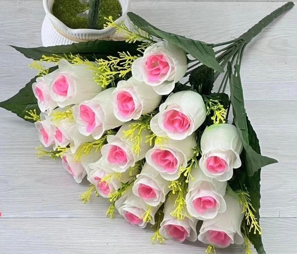 Букет цветов искусственный белый с розовым