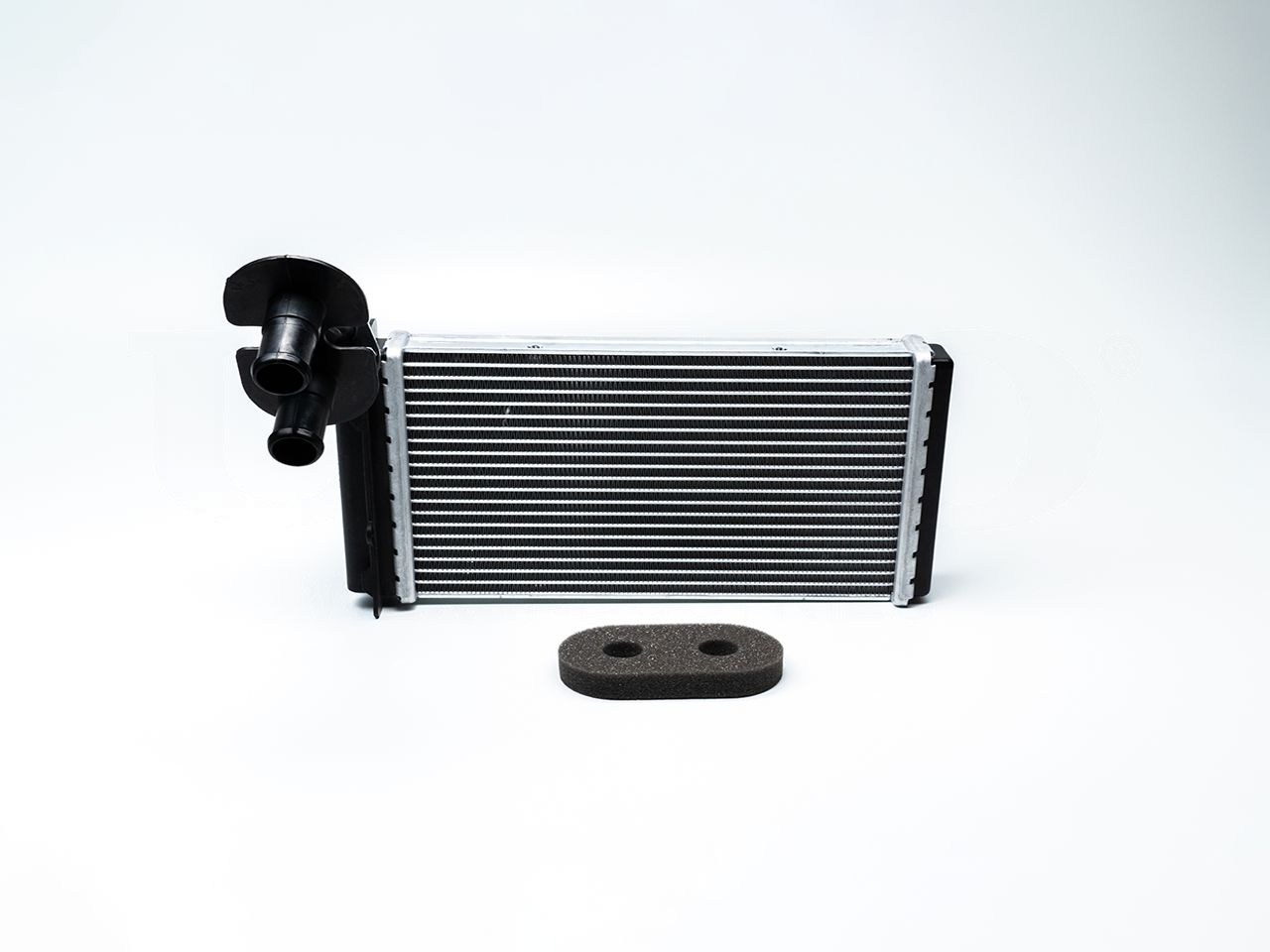 UNIO RAD-20036 (1072814 / 1528756 / 7204829) радиатор отопителя Ford (Форд) Galaxy (Галакси) 95-, VW Sharan (Шаран) 95-,