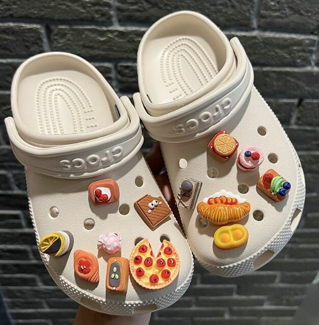 Набор для кроксов и кроссовок Пицца Мусс Торт(13 шт)джибитсов