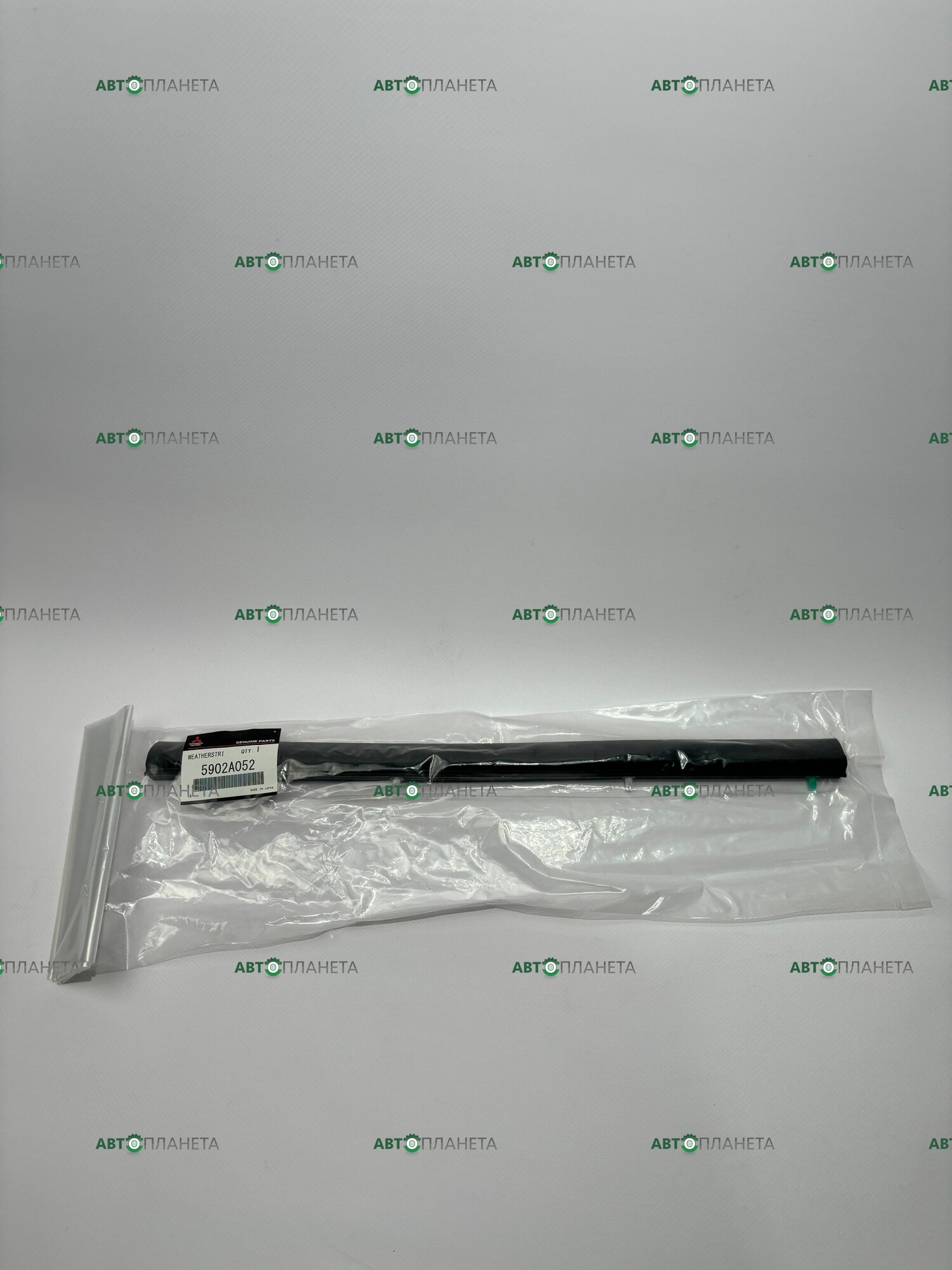 Уплотнитель капота Оригинал Mitsubishi 5902A052