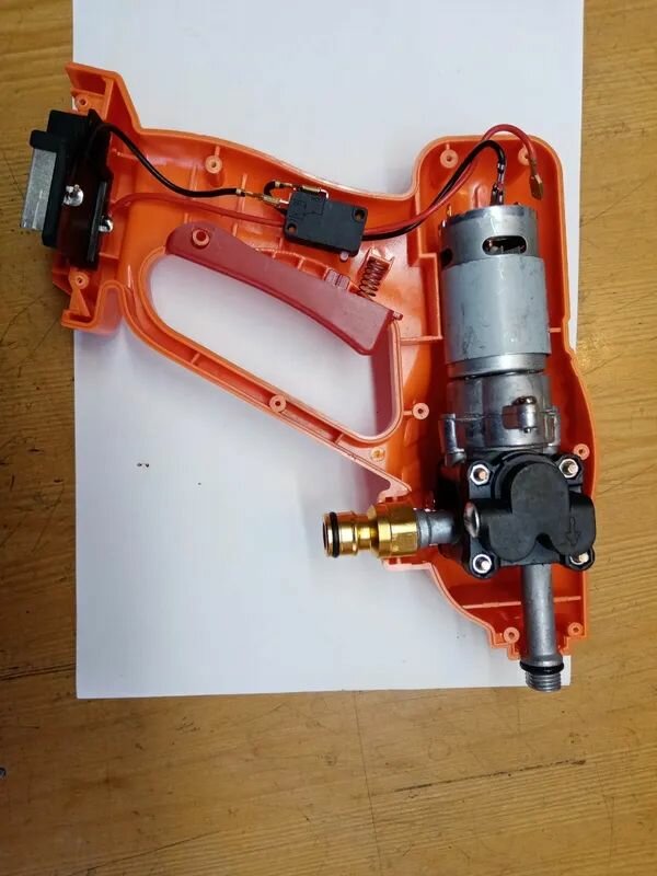 Насос для мойки высокого давления из цинкового сплава и нержавеющей стали с плунжером и шестерней, компактный и простой в установке (универсальный для автомойки напряжением 21 В)