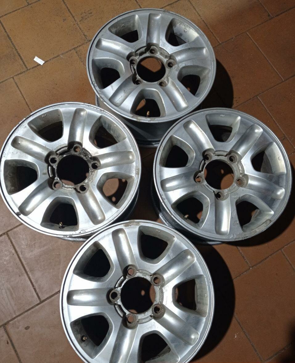 Колесные диски Replica 17x8 PCD 5x150 D110.1 ET60 Серебристый (Реплика)